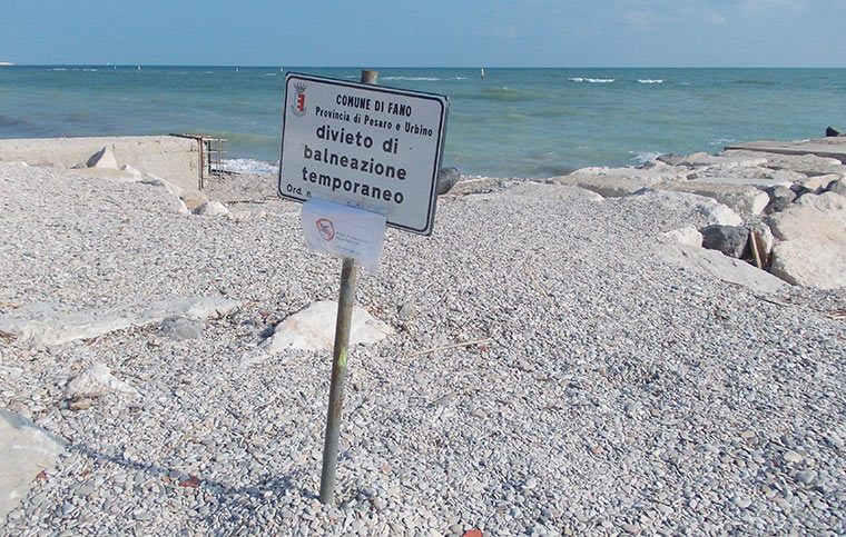Fano, l’estate è appena cominciata ma scatta un nuovo divieto di ... Fano, l’estate è appena cominciata ma scatta un nuovo divieto di ...
